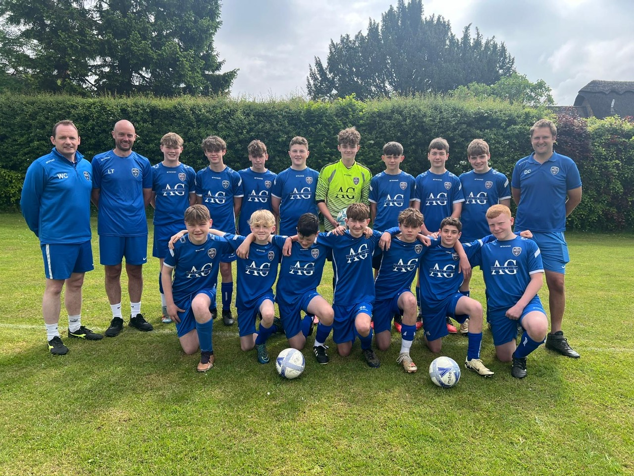 Middleton Cheney FC -Under 15 (playing in the OYFL)